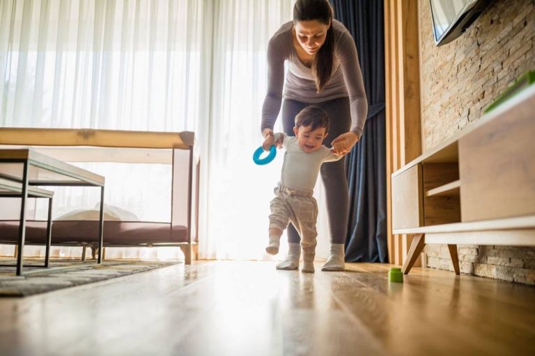 How to Help Your Baby Learn to Walk